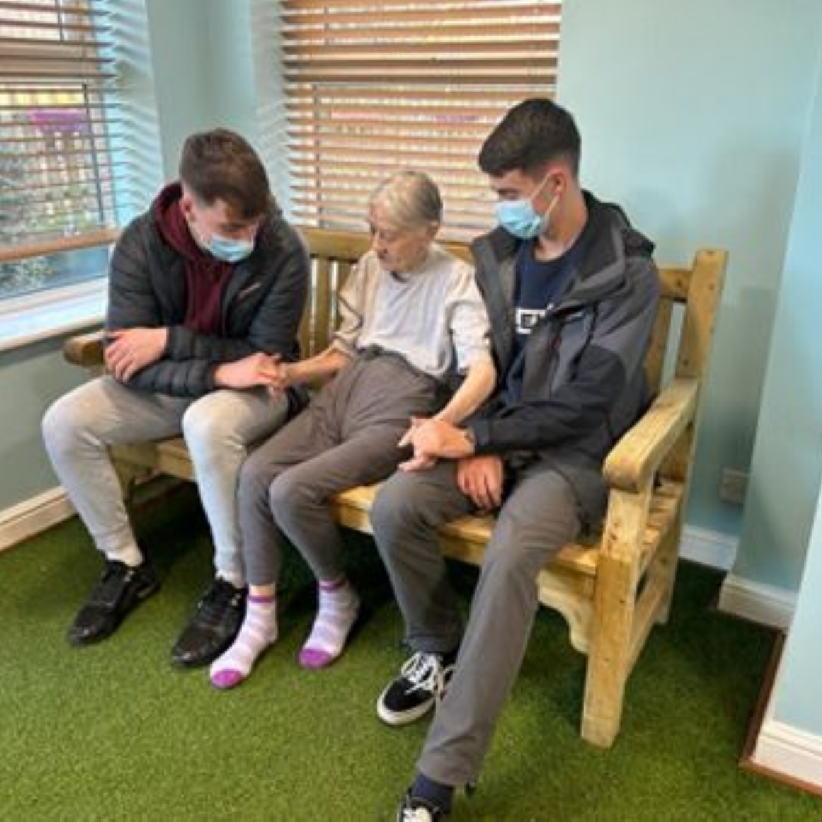 Coombe Dean School - Skydiving for Alzheimers