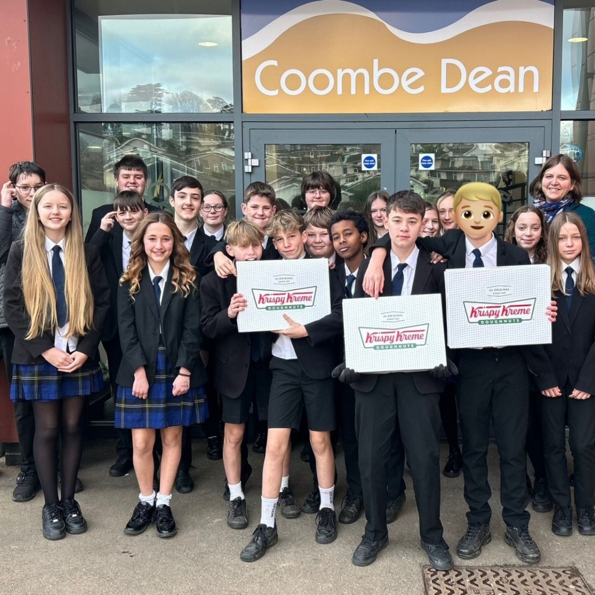 Coombe Dean School - 100% attendance for 20 days!